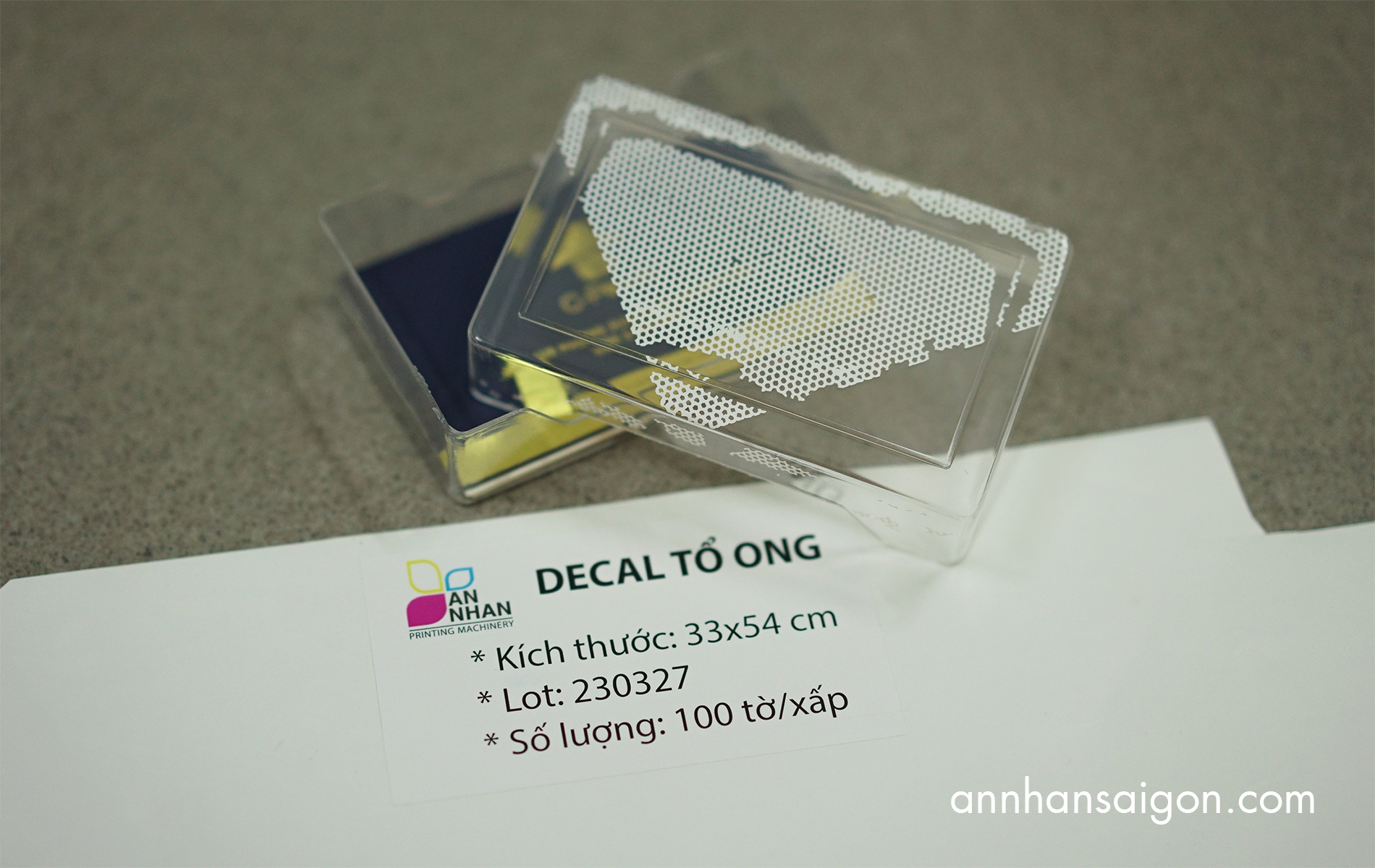 Decal bảo mật tổ ong