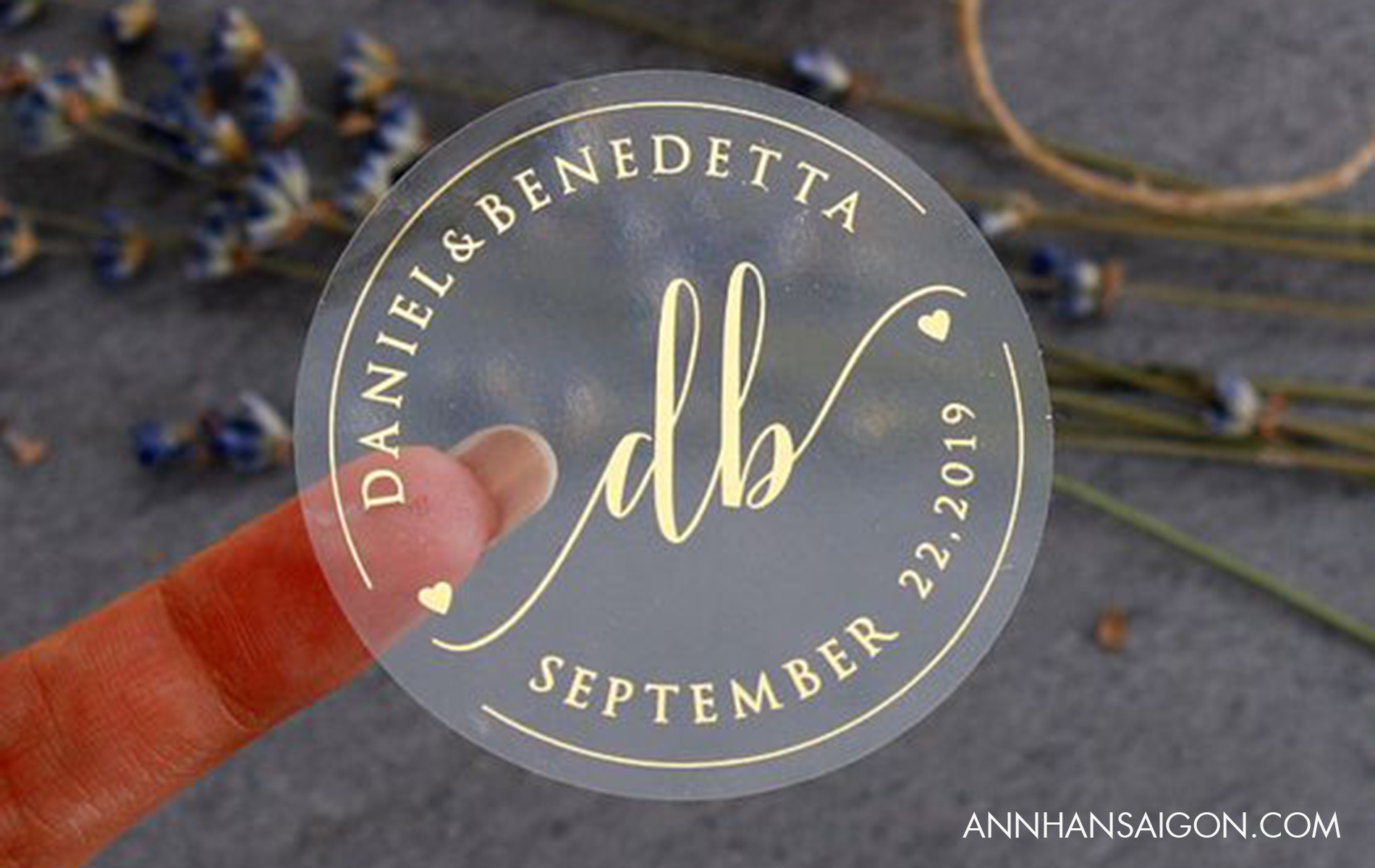 Decal nhựa trong trong in nhanh